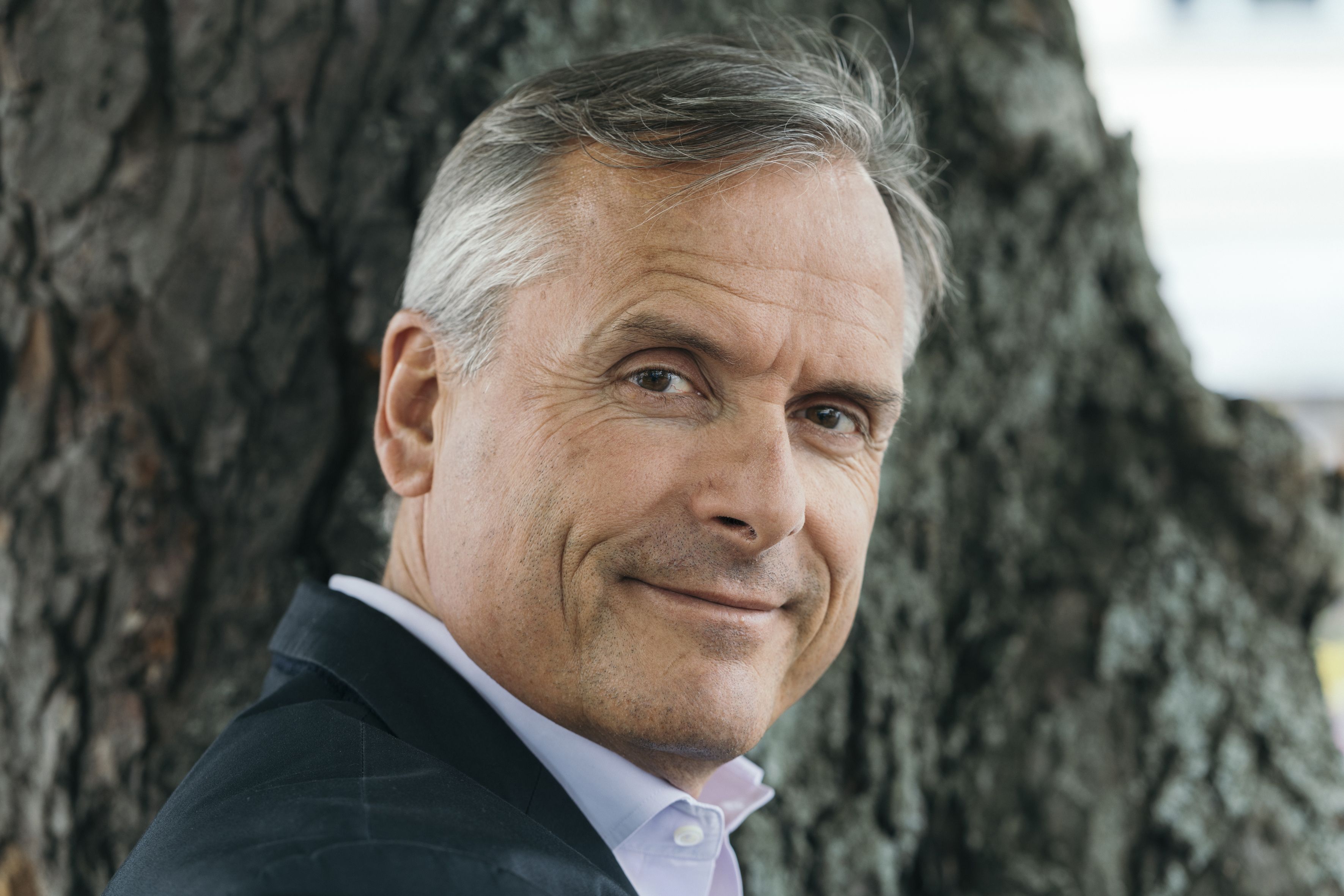 Interview mit Axel Hacke: „Über den Anstand in schwierigen Zeiten und ...