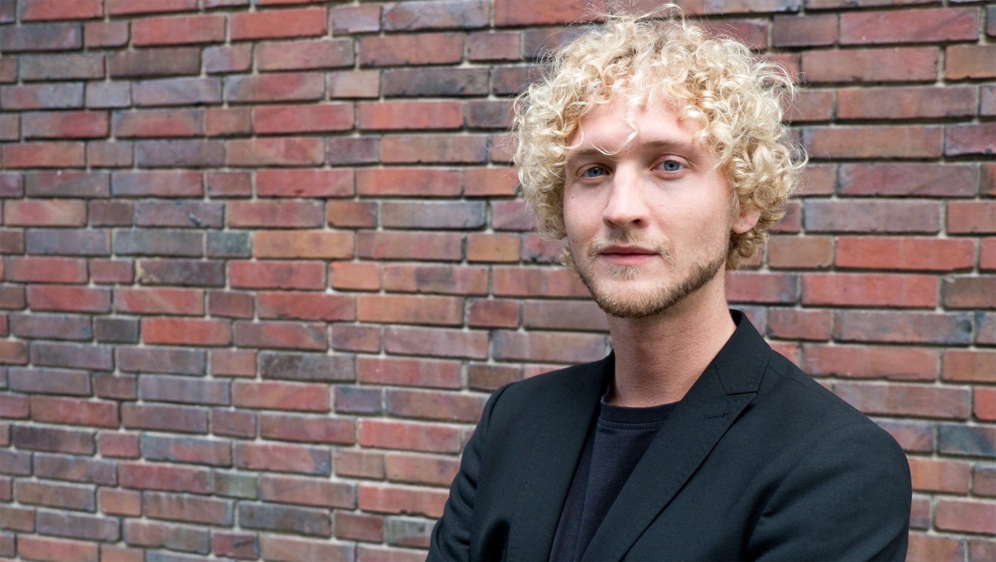 Interview mit Christian Uhle: „Wozu das alles? – Eine philosophische ...